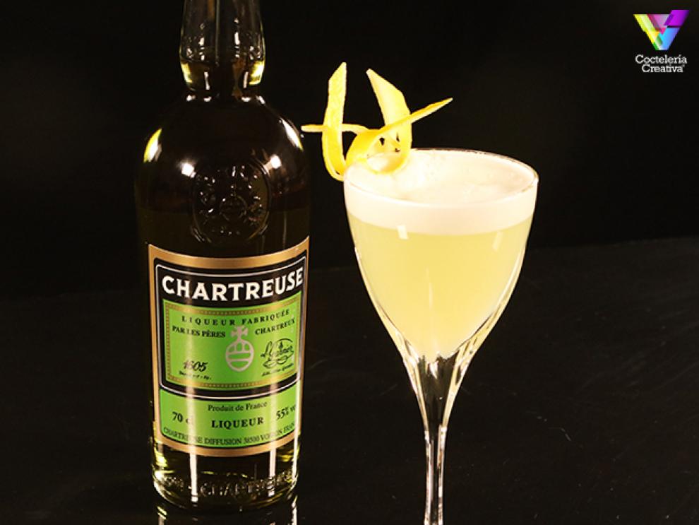 Chartreuse Fizz | Coctelería Creativa